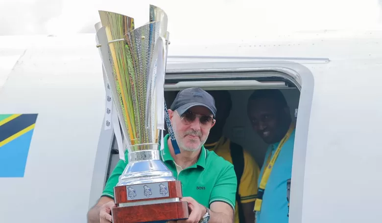Yanga boss breaks silence on Kaizer Chiefs linked Nabi | FARPost Yanga boss breaks silence on Kaizer Chiefs linked Nabi | FARPost