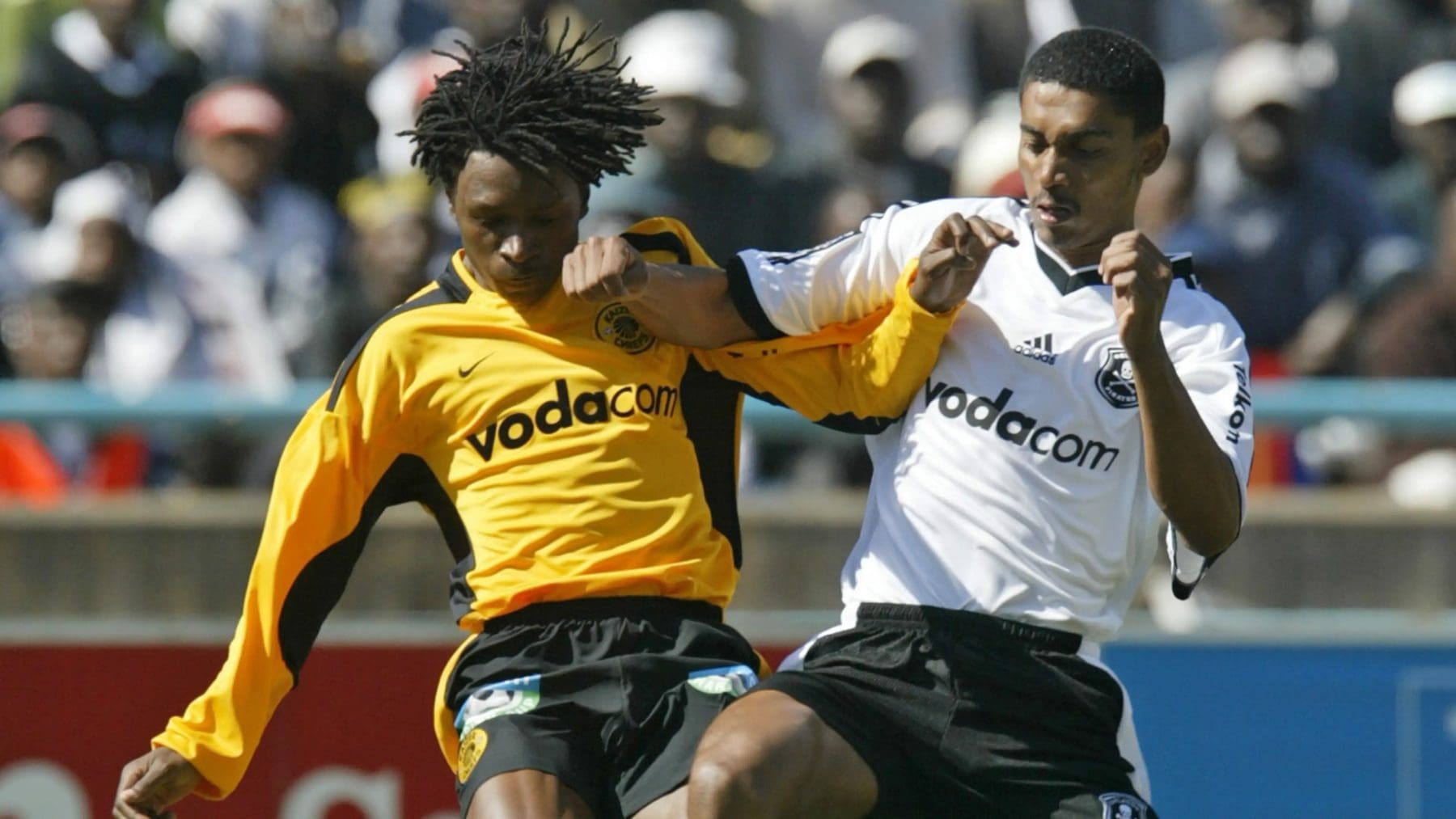 Orlando Pirates legend Papi Khomane dies in car accident | FARPost
