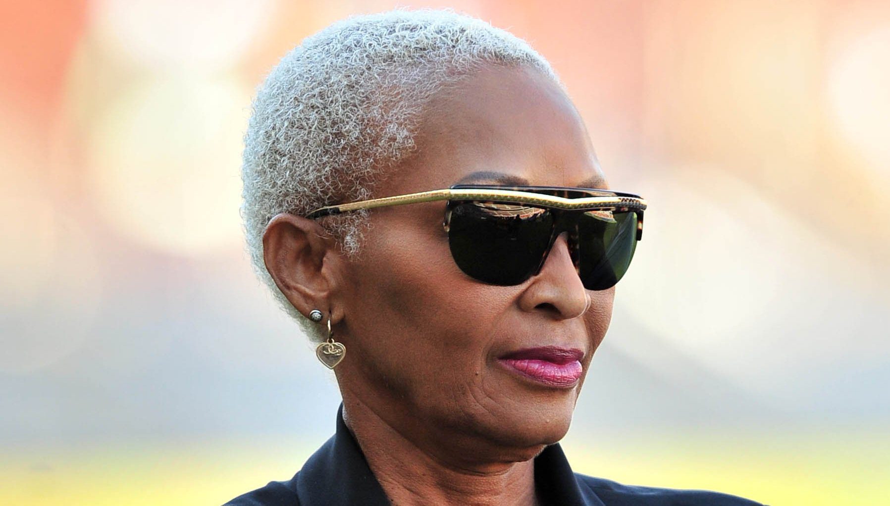 Ria Ledwaba calls for FIFA's intervention at SAFA | FARPost ZA