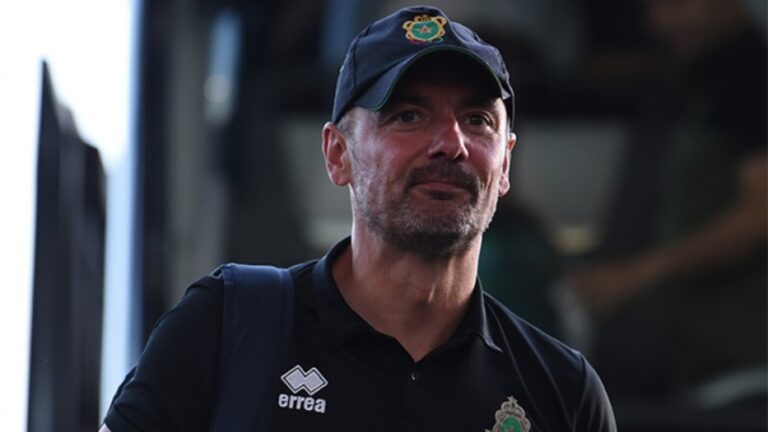 WATCH: Chiefs-bound Da Cruz touches down at OR Tambo