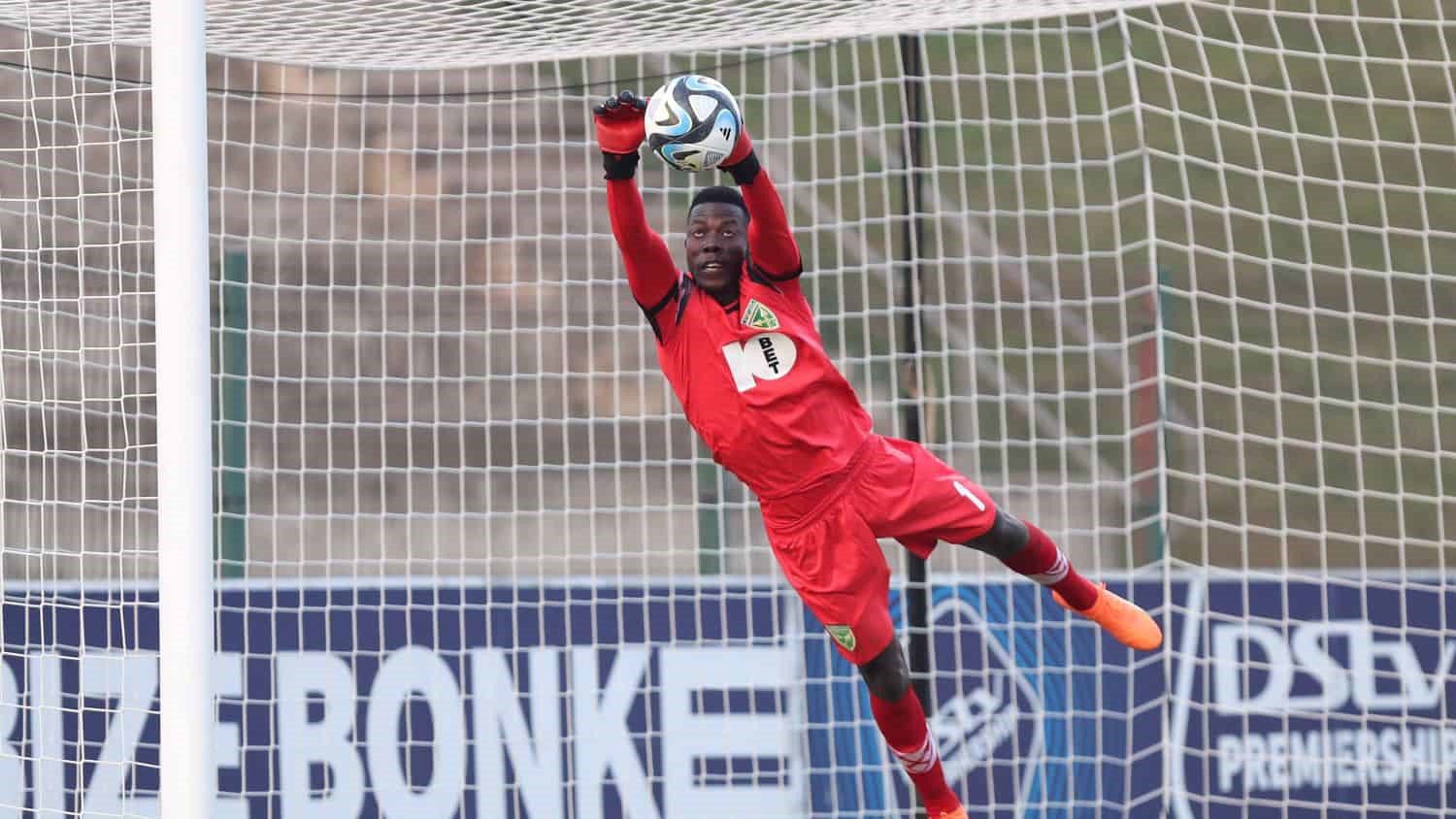 Ismail Watenga returns to Golden Arrows for another loan spell | FARPost