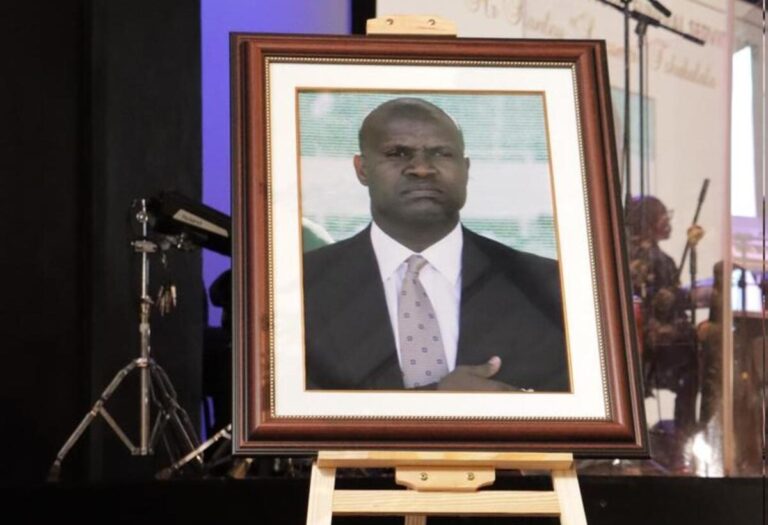 Outpouring of tributes as SA icon Stanley Tshabalala laid to rest