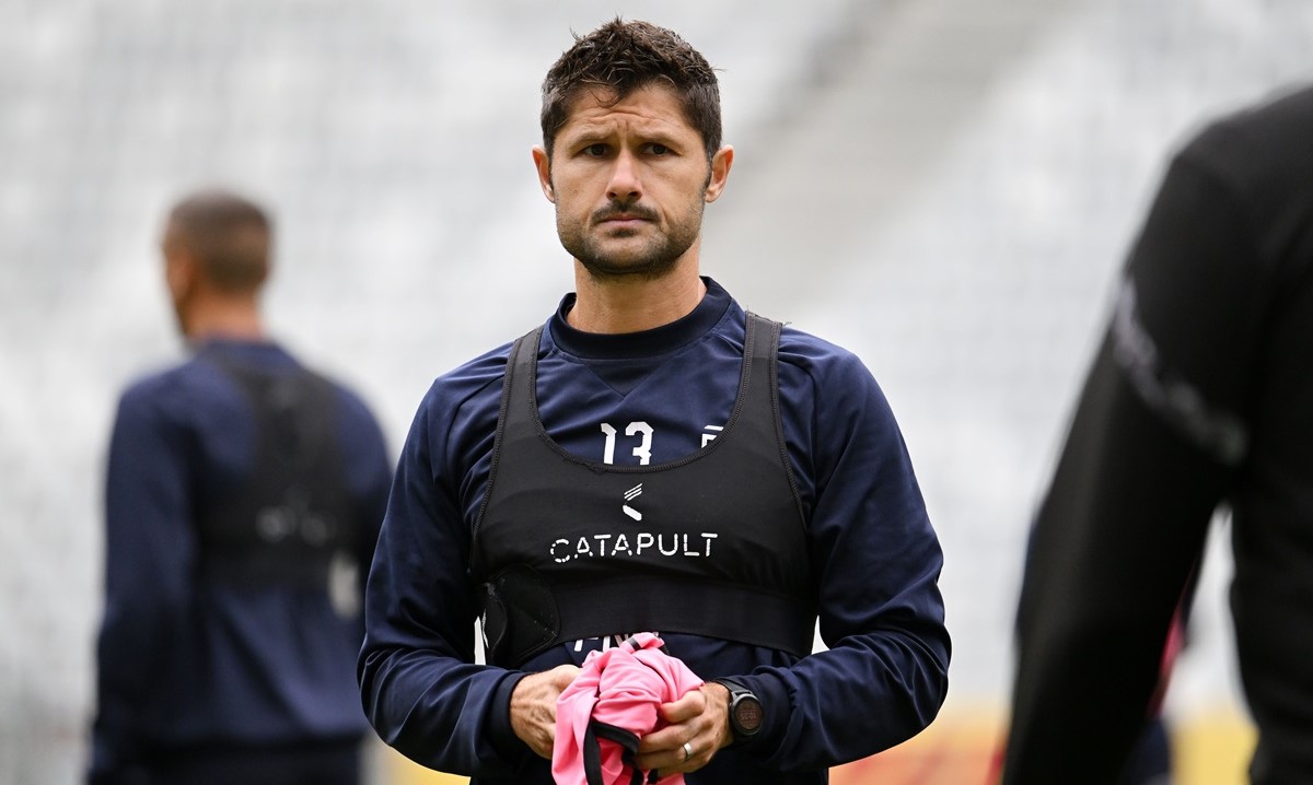 Marc van Heerden completes UEFA B coaching license | FARPost Marc van Heerden completes UEFA B coaching license | FARPost