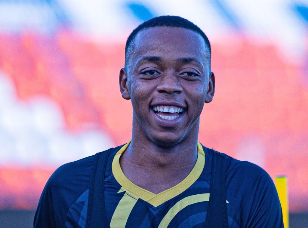 Chiefs & Simba circle Feisal Salum amid contract confusion | FARPost
