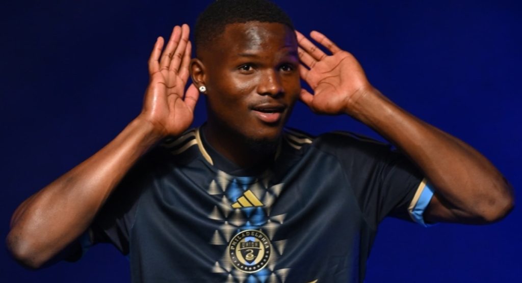 Carnell's verdict on Olwethu Makhanya Philadelphia senior debut | FARPost