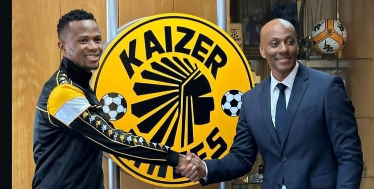 OFFICIAL: Kaizer Chiefs show Bongani Sam the exit door