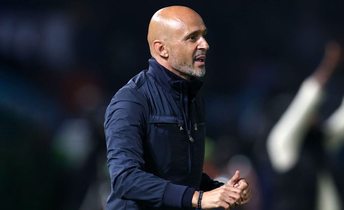 Cardoso addresses Sundowns fans’ chant for Pitso Mosimane | FARPost