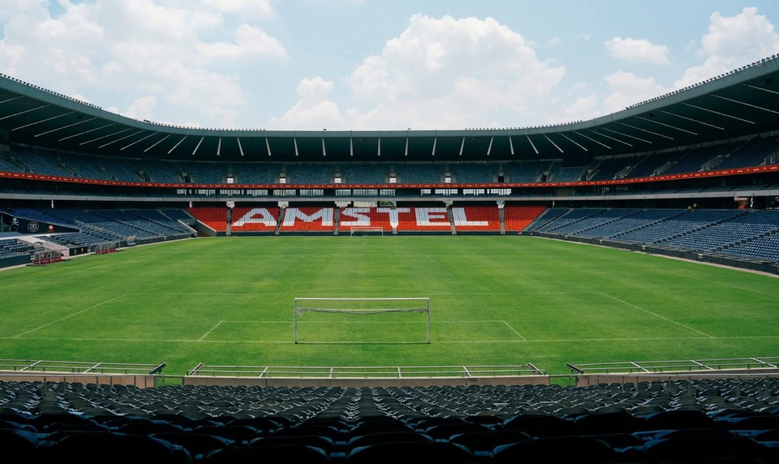 Pirates ban Vuvuzelas at Orlando Amstel Arena | FARPost ZA