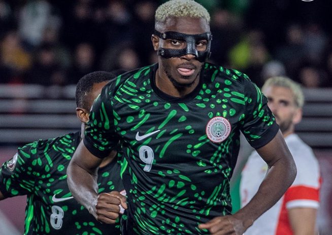 Super Eagle Tanimu on Osimhen’s heated Lookman confrontation