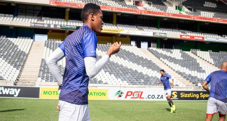 Chippa tie down former Sundowns midfielder Sammy Seabi