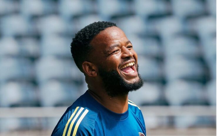 Sipho Mbule becomes free agent after Orlando Pirates exit | FARPost